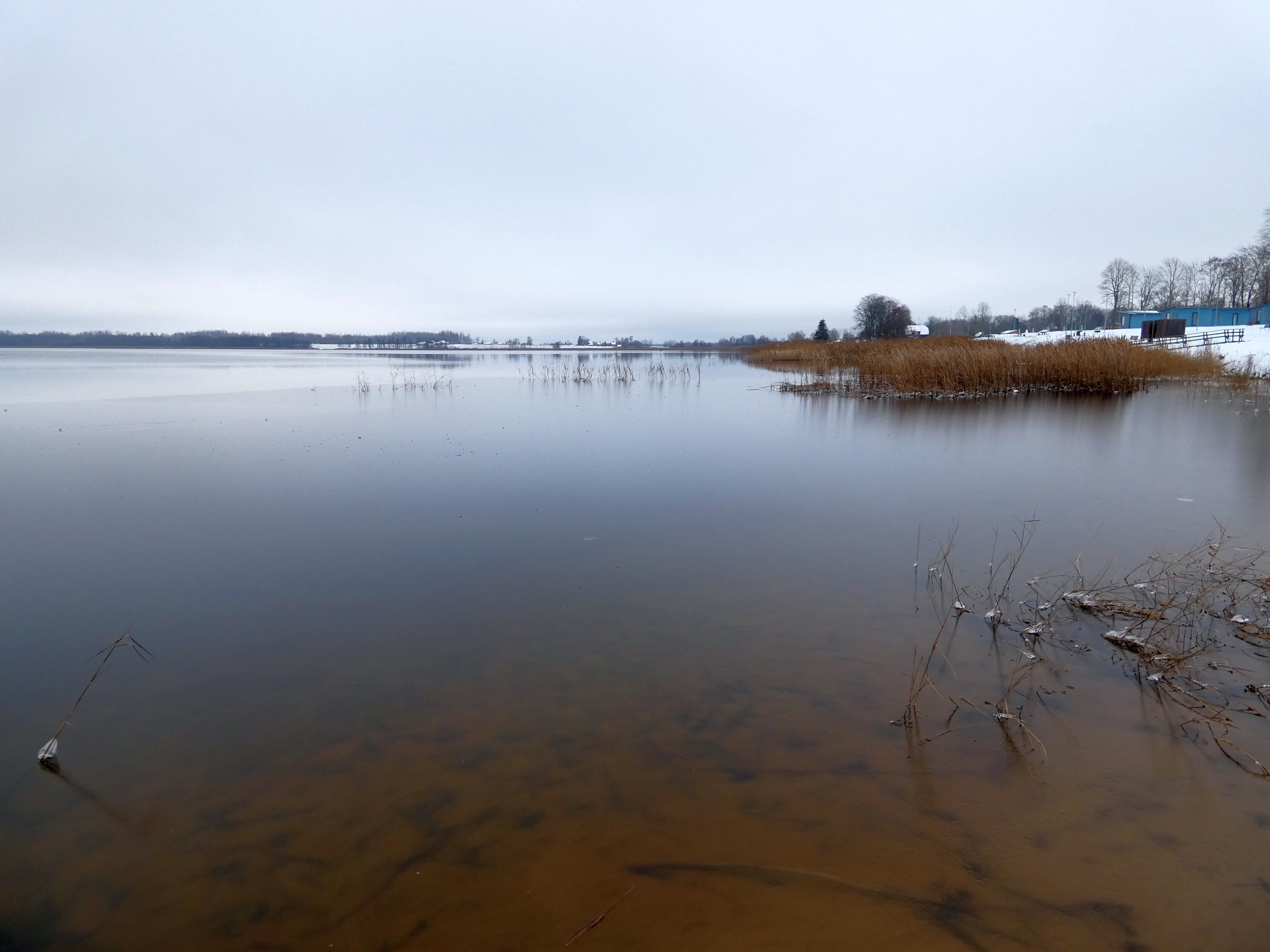 ezers 30. novembrī – Mans Laiks